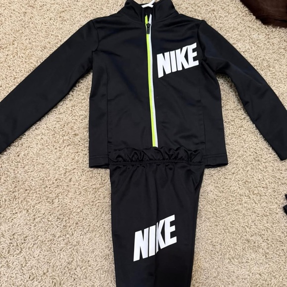 Nike | Matching Sets | Nike Set | Poshmark